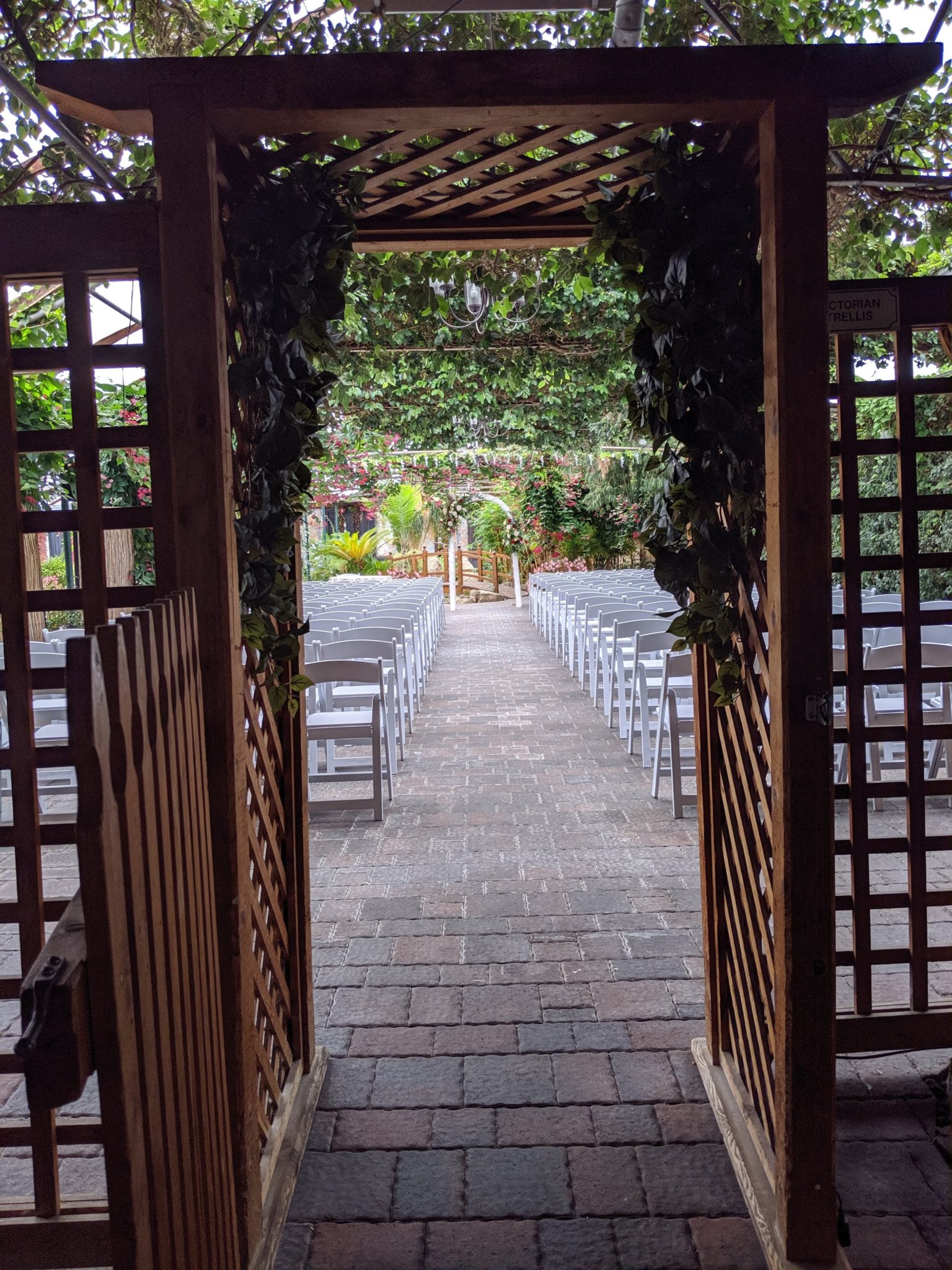 Weddings | Madison Greenhouse Banquet and Chapel